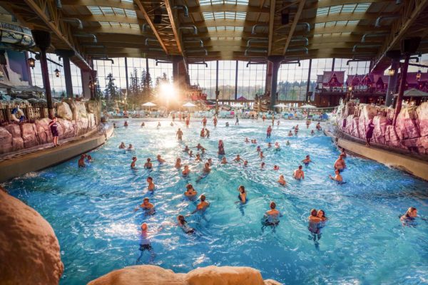 Photo Gallery: Commercial Pools - Pebble Technology International