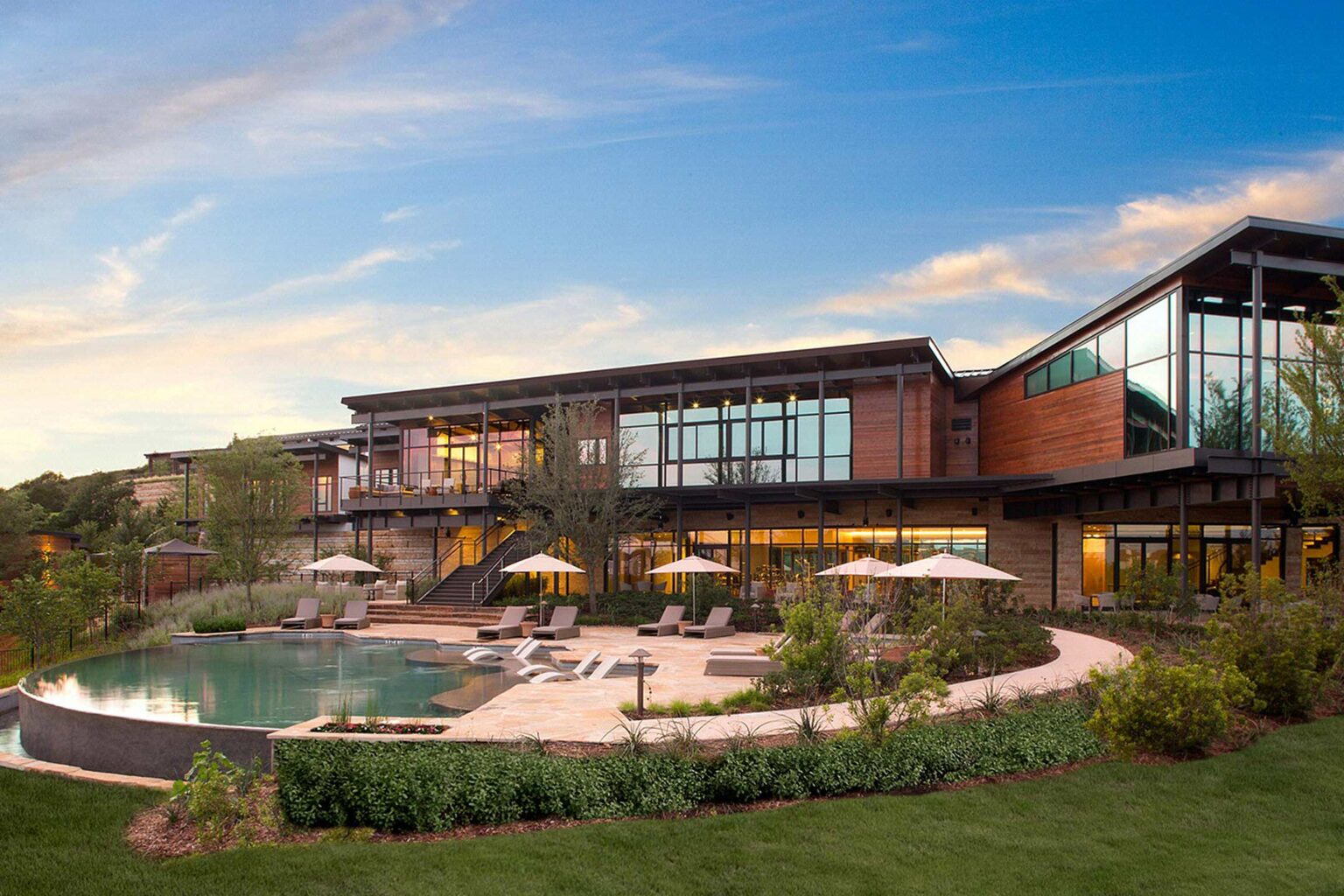 Photo Gallery: Commercial Pools - Pebble Technology International