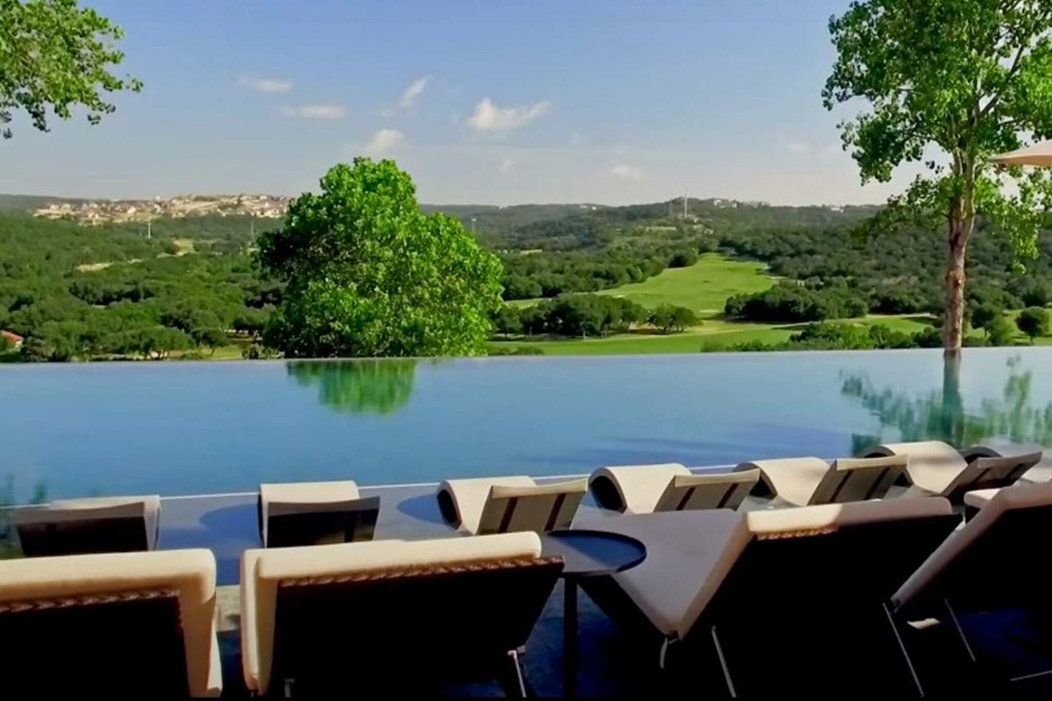 Photo Gallery: Commercial Pools - Pebble Technology International