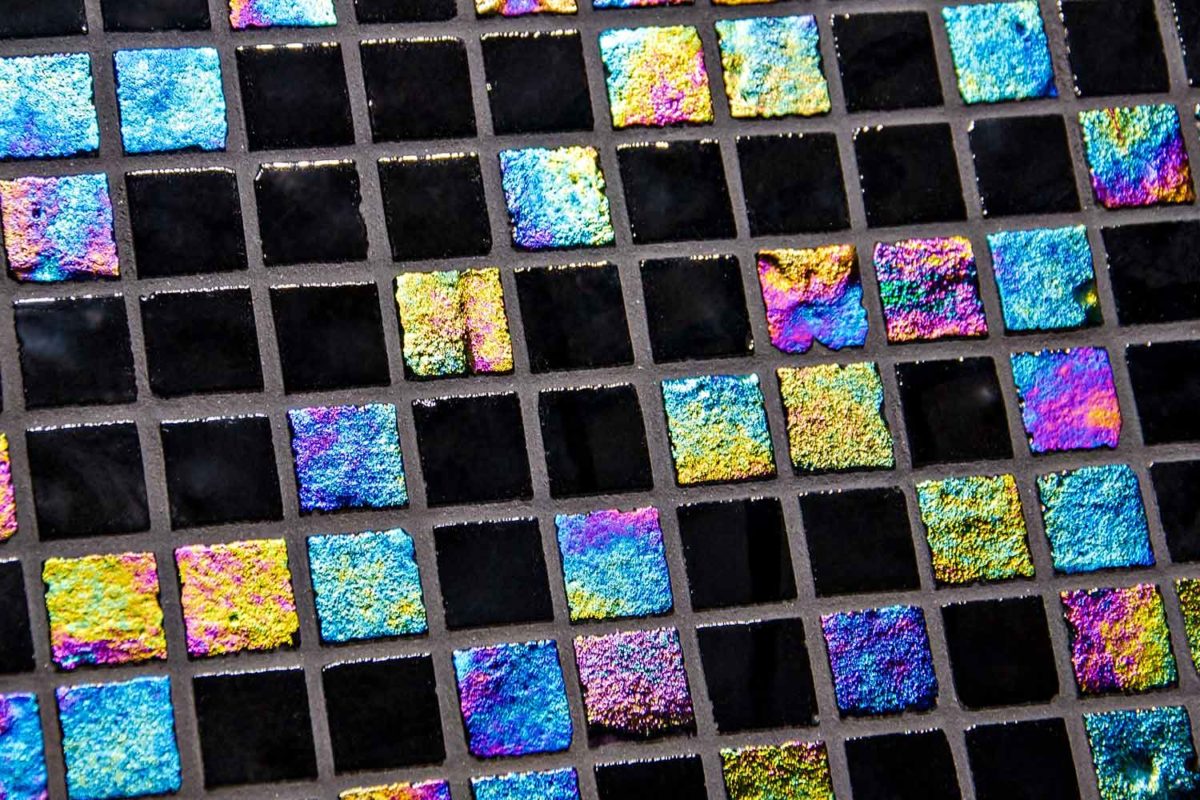 Swimming Pool Glass Tile - Absolute Black - Lightstreams